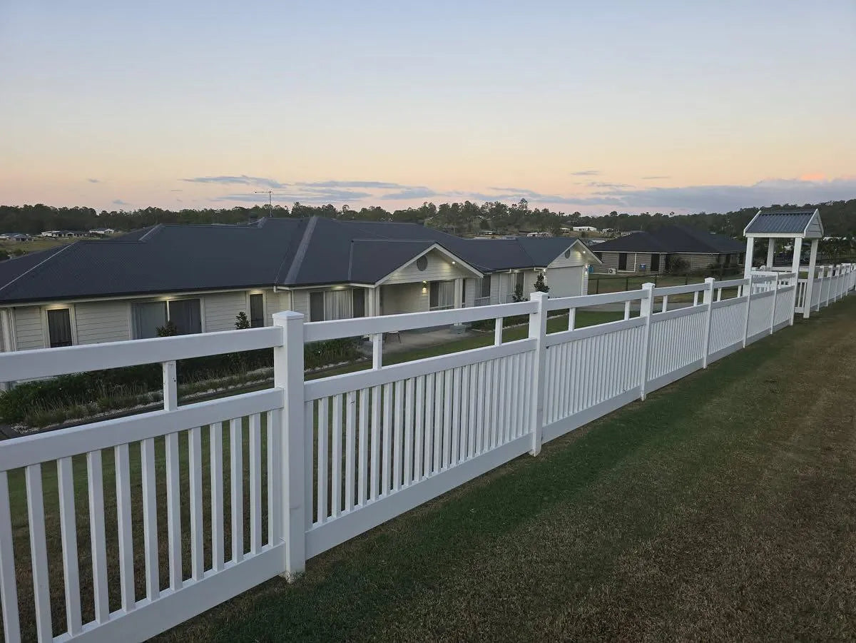 Ranch Rail PVC Fencing – East Coast PVC Fencing